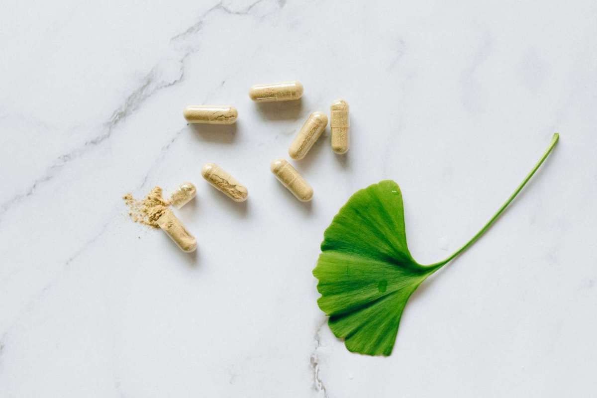 What are Vegetarian Capsules Made of? Gelatin vs Vegetable - made to ...